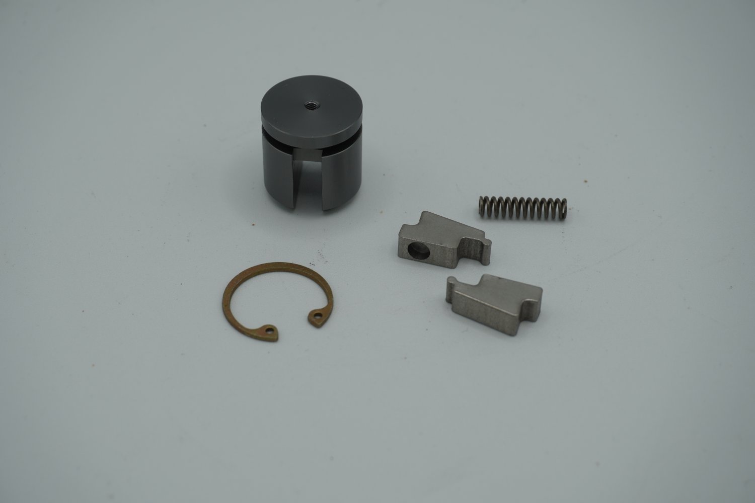 Stub Axle Central Bolt GT3 Cup 997.2 | Center Lock Rebuild Kit - Demon ...